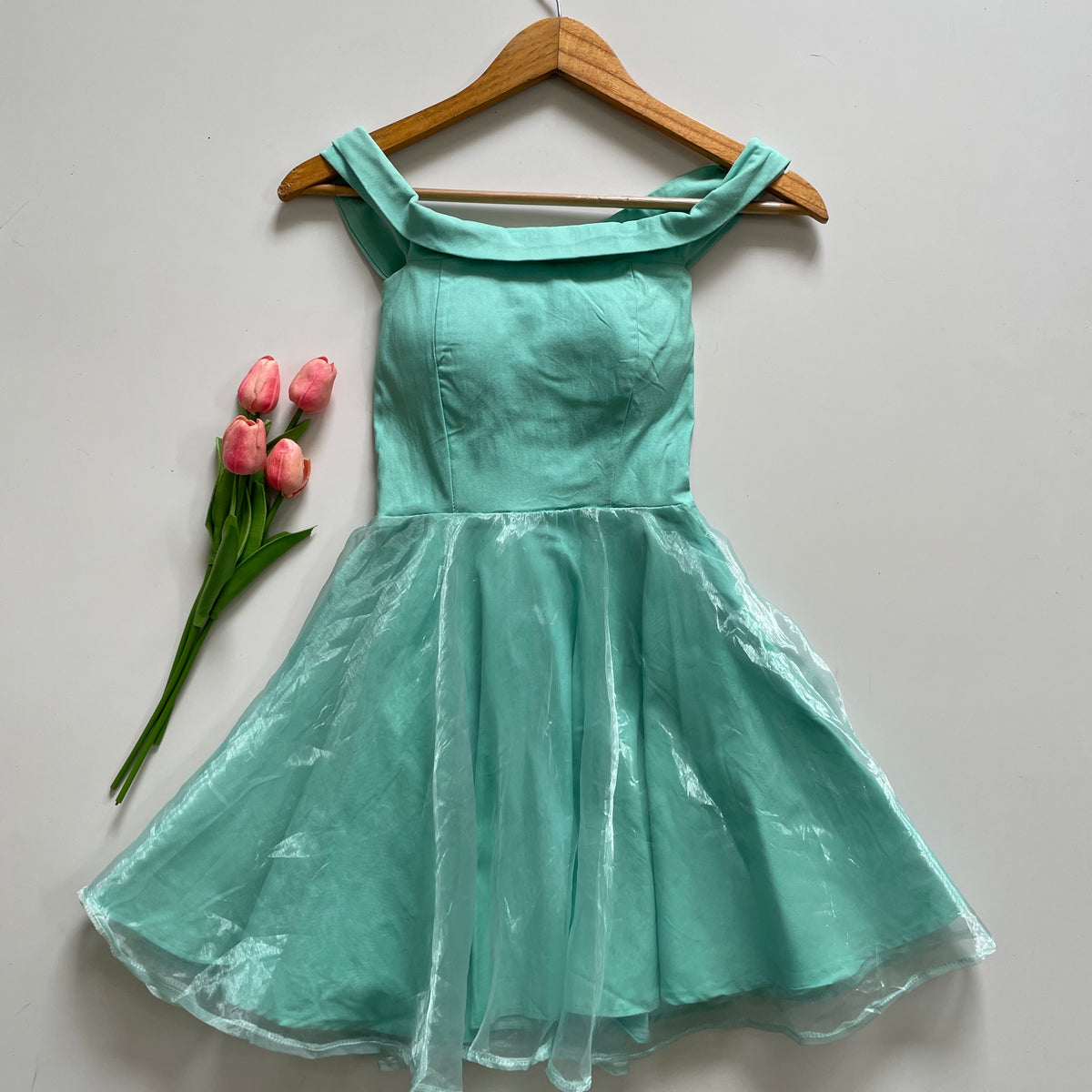 ORGANZA OFF SHOULDER DRESS - BUST 26 TO 30 – Outdated