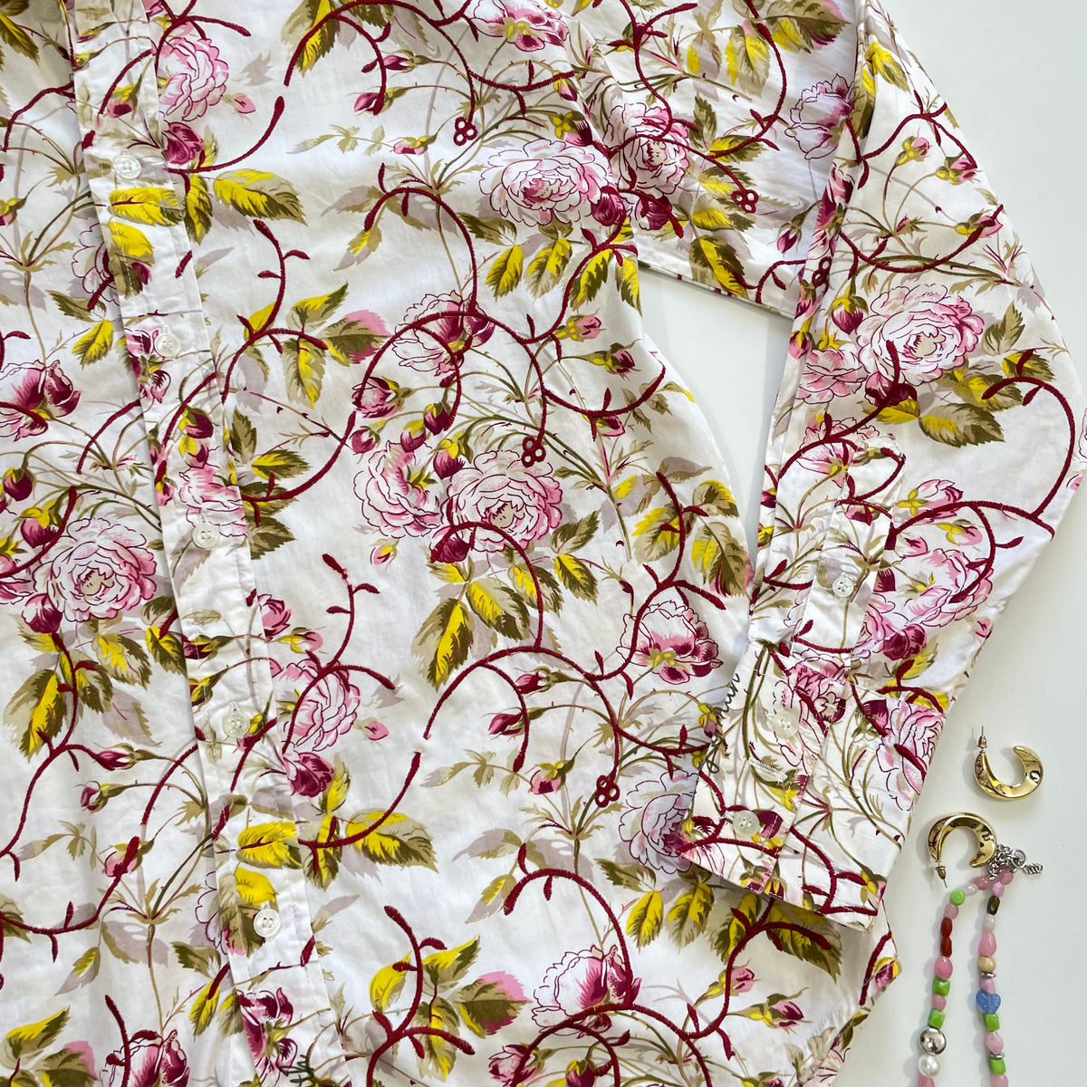 Teddy Smith Embroidered Shirt-Bust 40 – Outdated