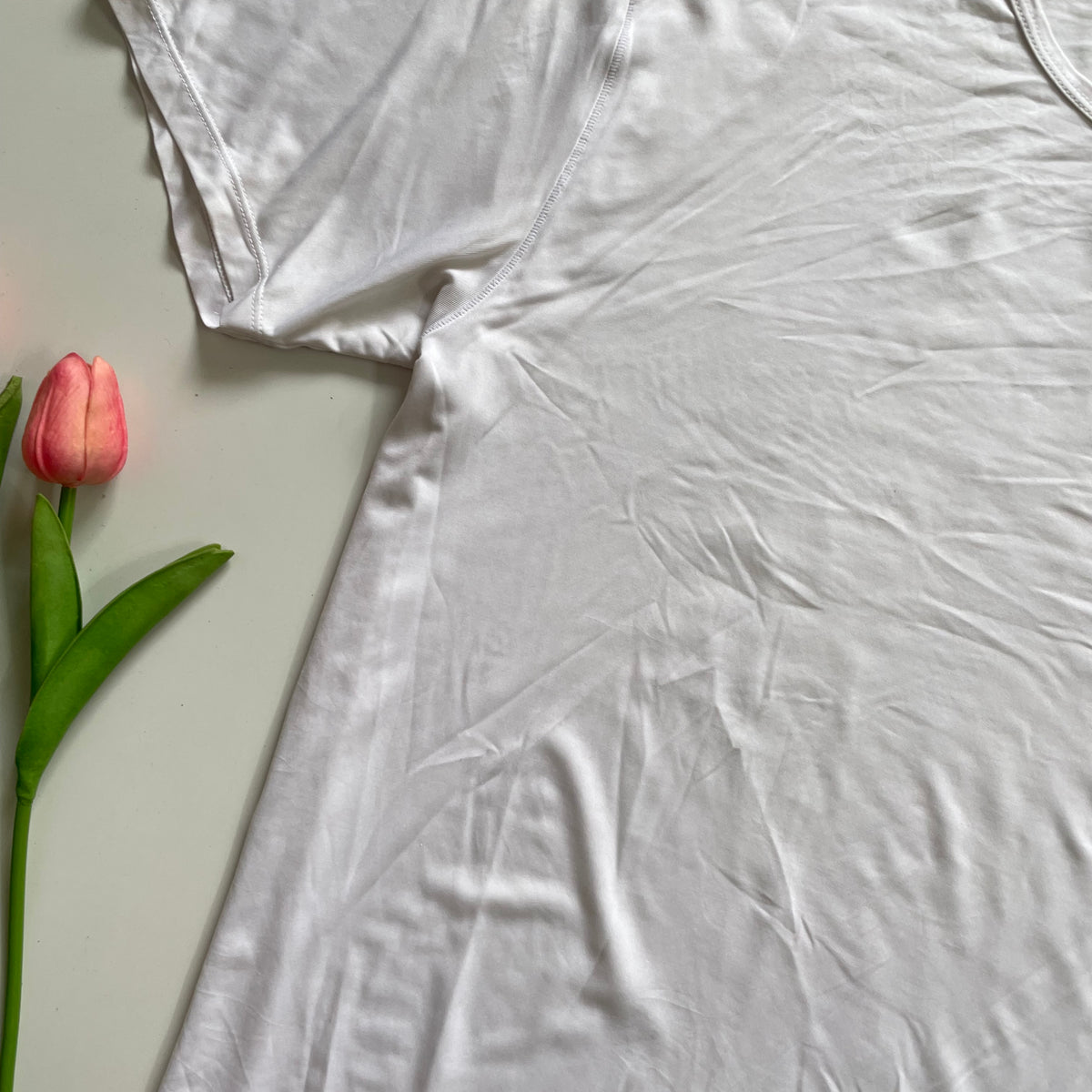 WHITE DRI FIT T-SHIRT - BUST 38 TO 44 – Outdated